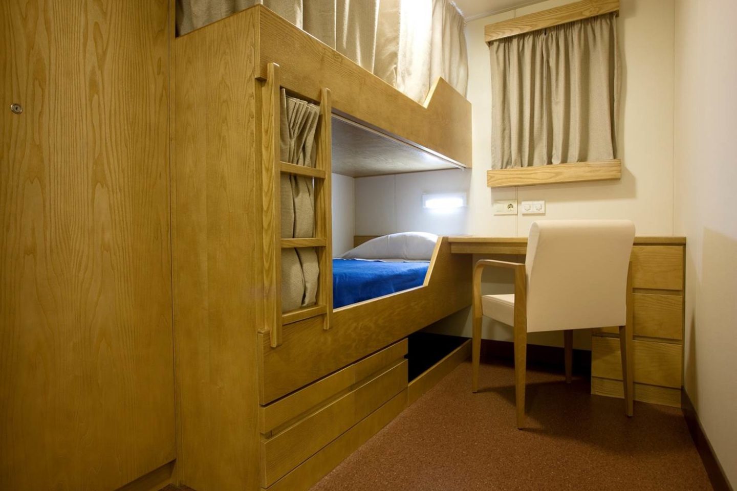 Marine Interiors | AISTER