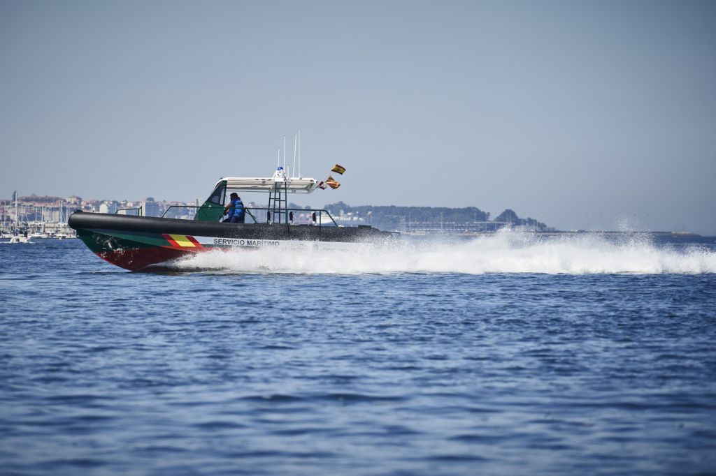 High-speed aluminium interceptor | Aister